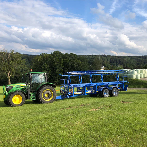 Високоефективен транспортьор за бали Wilson Super Move